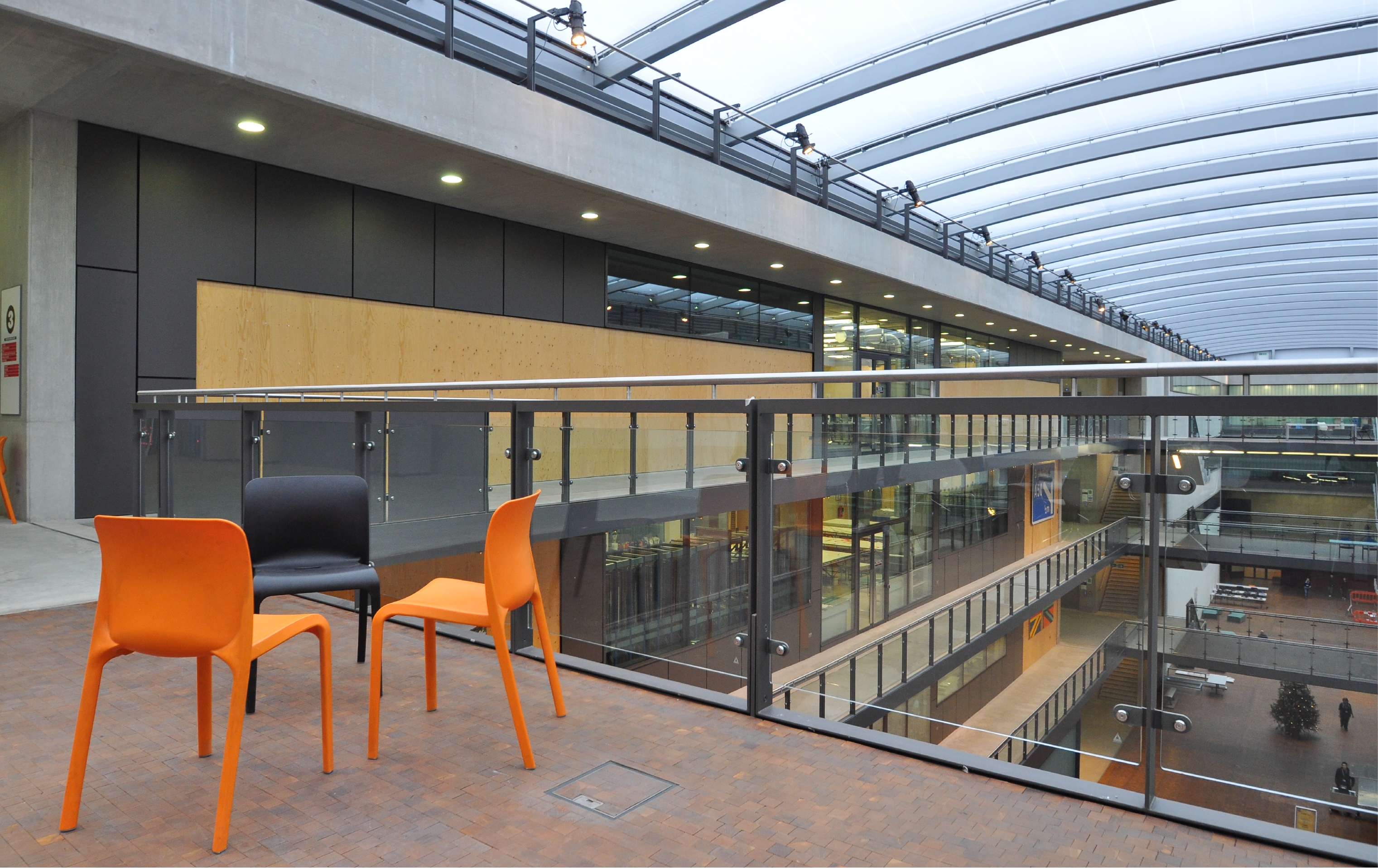 University of the Arts London - Central St.Martins · BOF